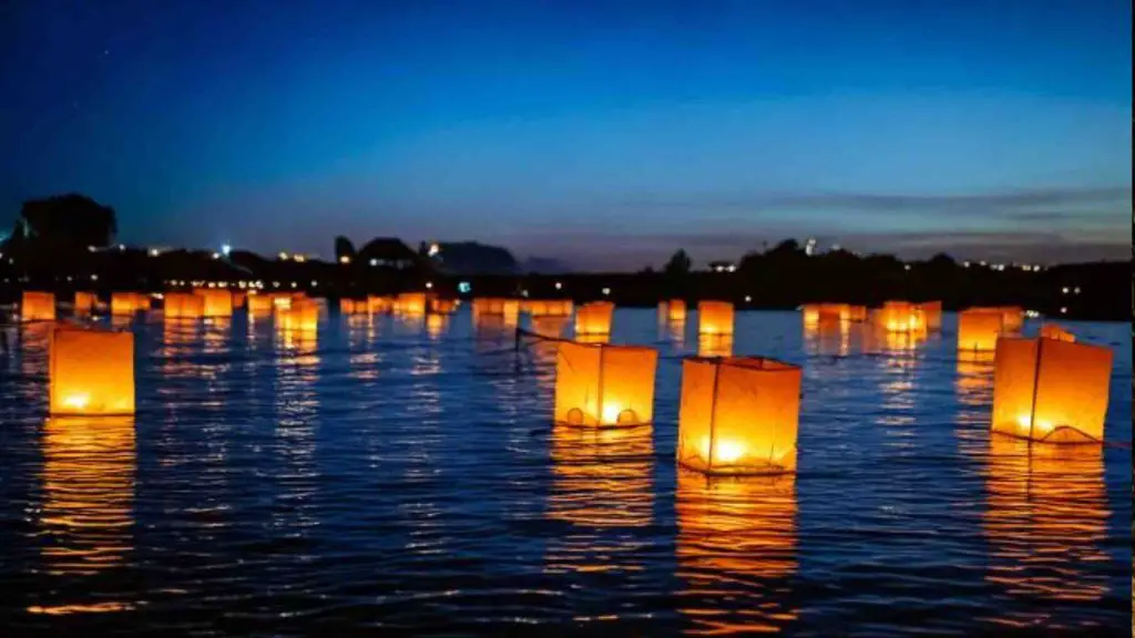 Gilbert Water Lantern Festival Arizona - A Must-Visit Lighting Event ...